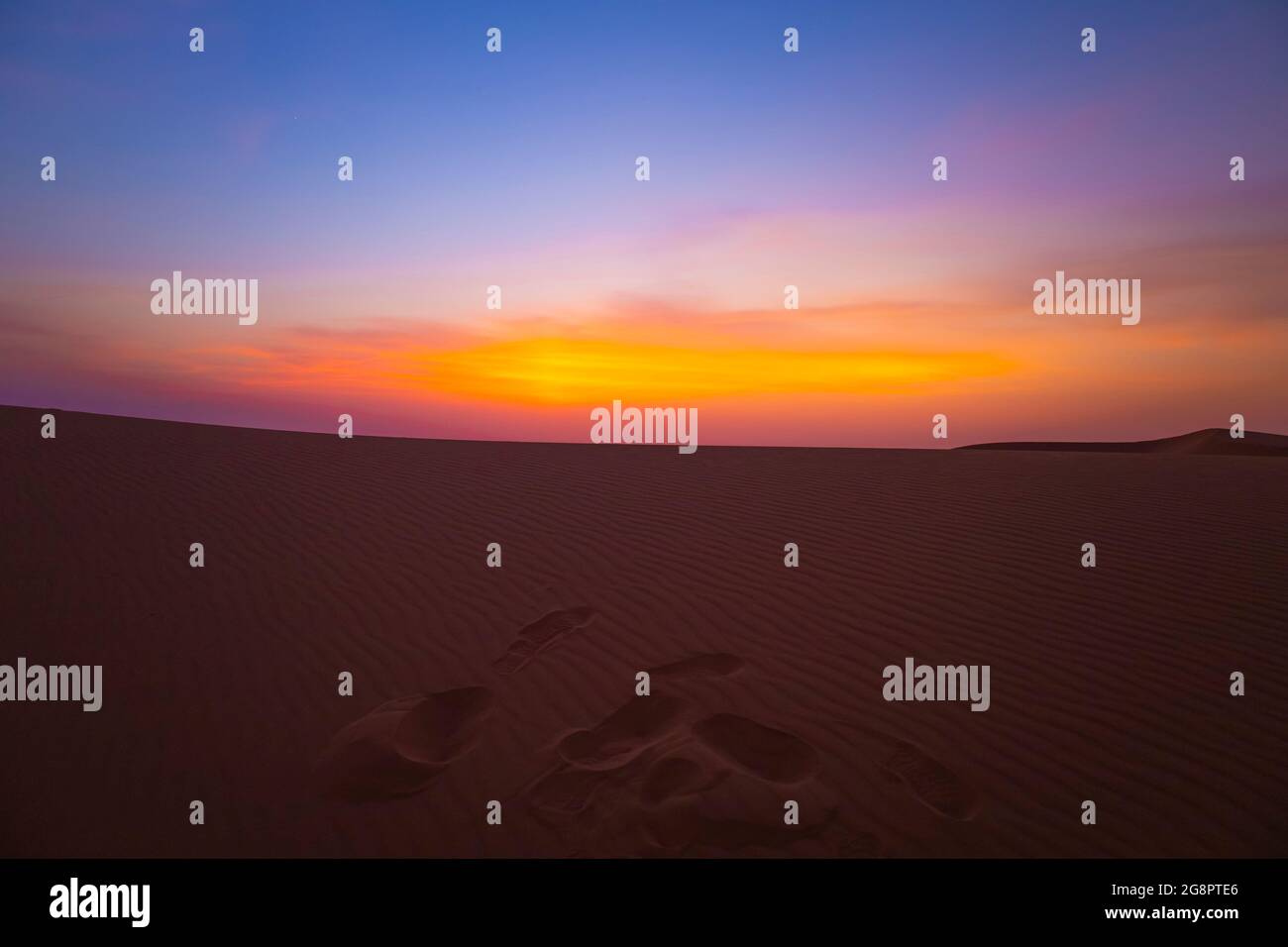 Desert landscape - sand dunes - Beautiful sunset background Stock Photo ...