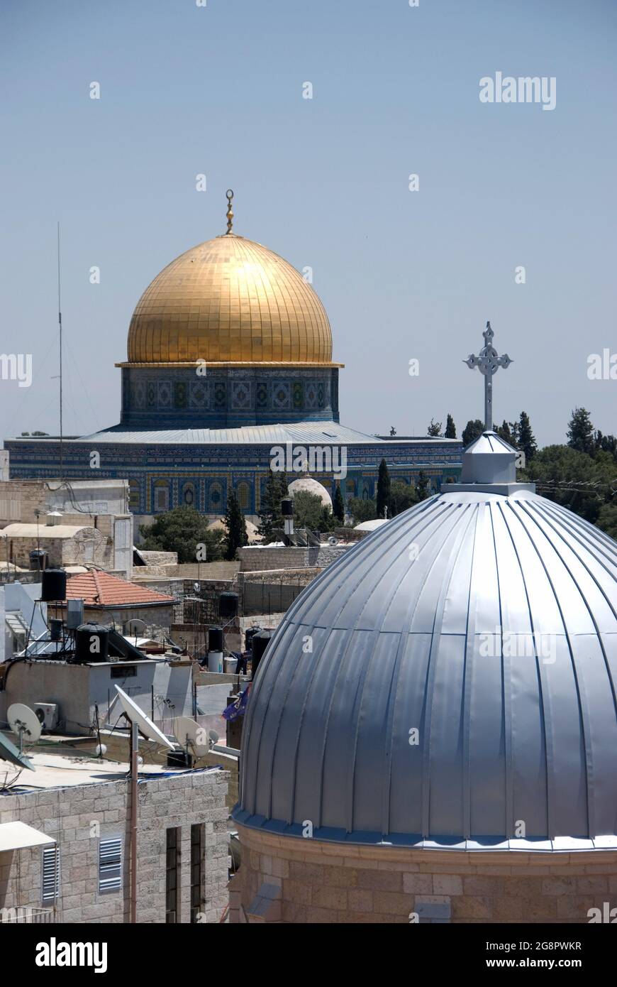 Golden dome of Dome of the rock in Jerusalem Stock Photo - Alamy
