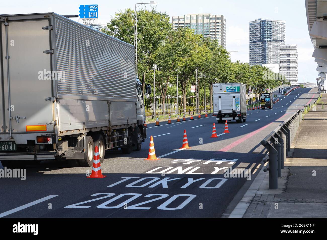Tokyo, Japan. 22nd July, 2021. Olympic vehicle lanes to be used at the ...