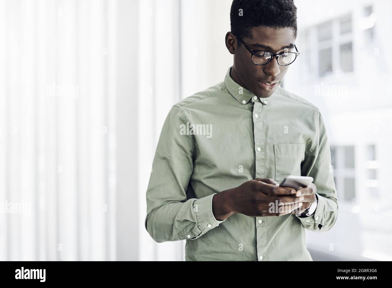 Fellow text hi-res stock photography and images - Alamy