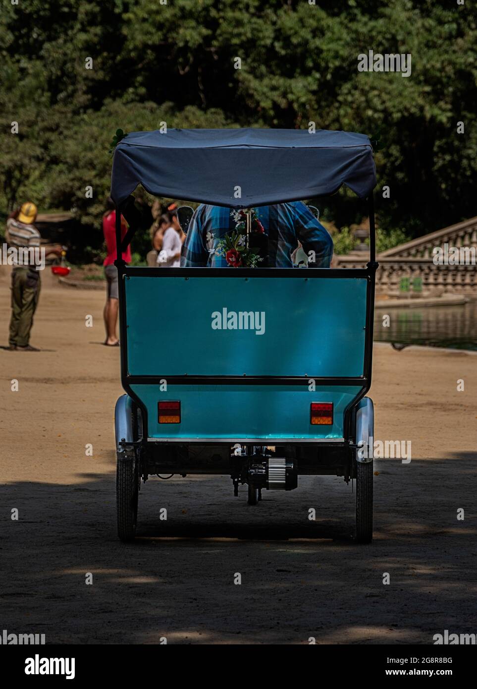 Back side of car hi-res stock photography and images - Alamy
