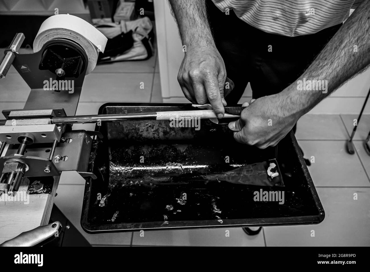 Golfer man hand golf Black and White Stock Photos & Images - Alamy