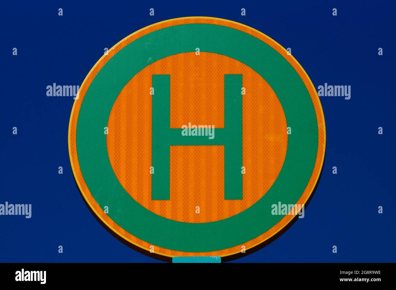 Traffic sign: Bus stop Stock Photo - Alamy