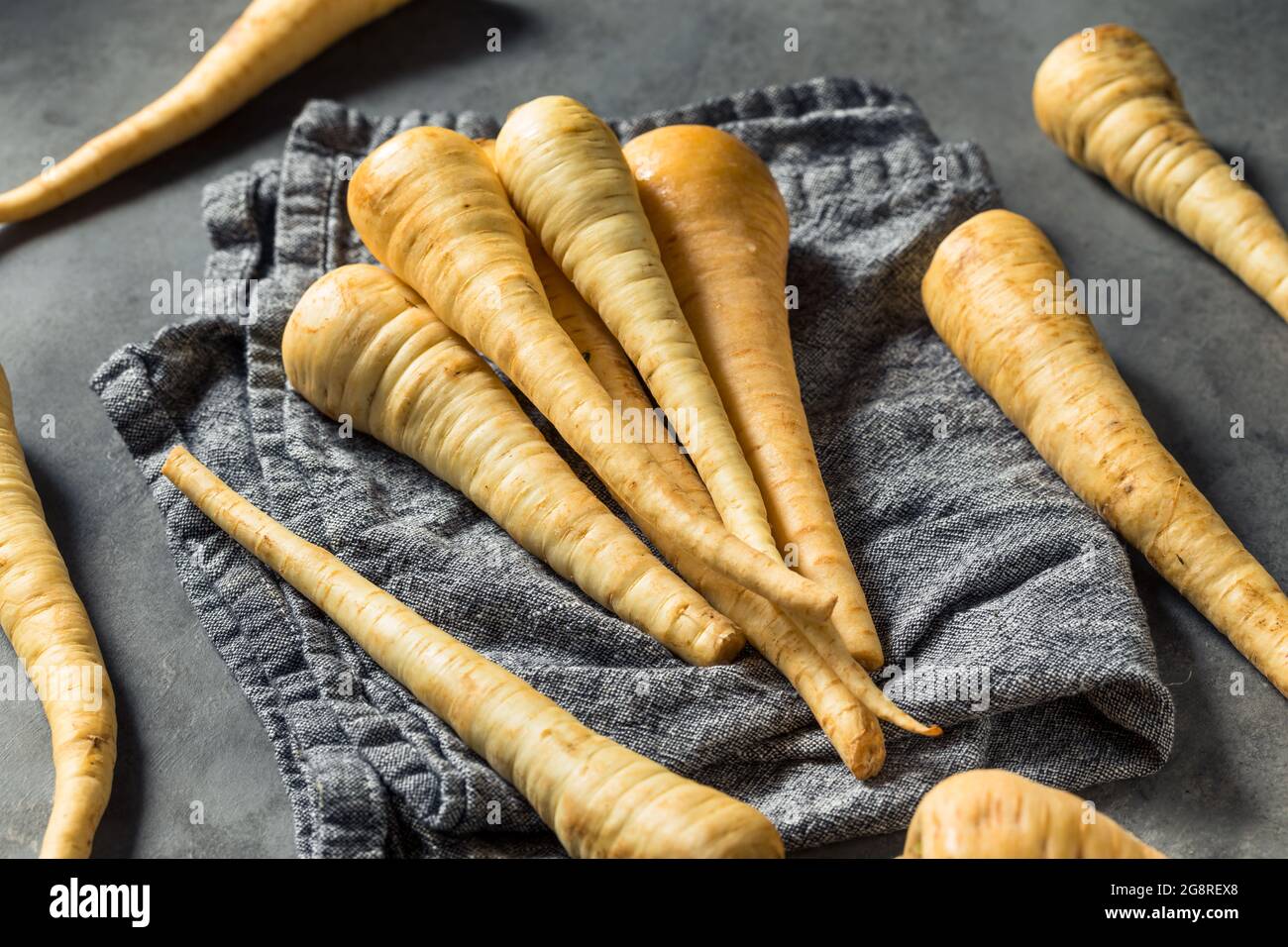 Raw White Organic Parsnips in a Bunch Stock Photo - Alamy