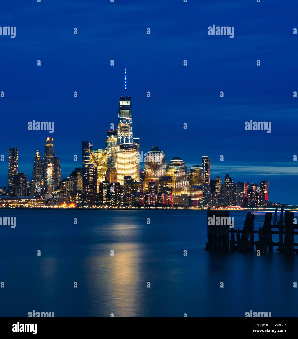 city skyline at night beautiful New York sea sky blue skyscraper views ...