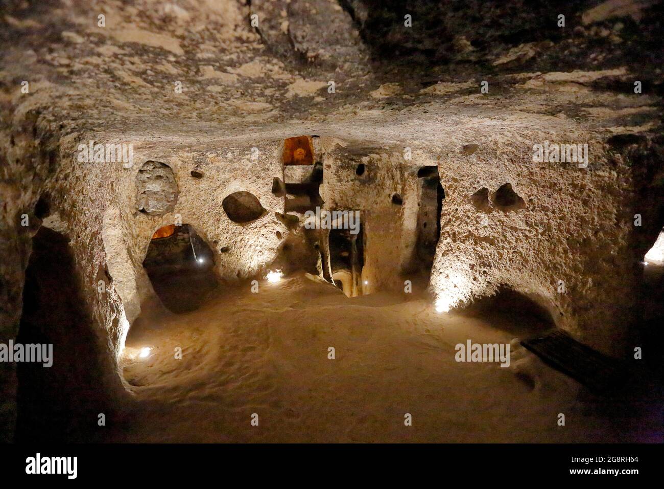 Derinkuyu Cave, Underground City, Cappadocia, Turkey Stock Photo - Alamy