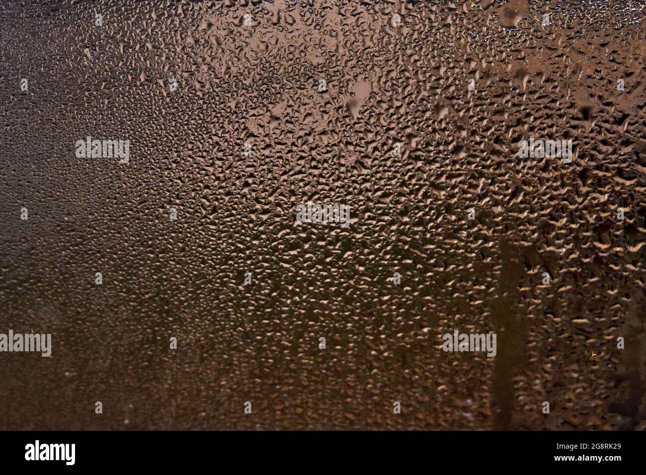 Wet glass texture hi-res stock photography and images - Alamy
