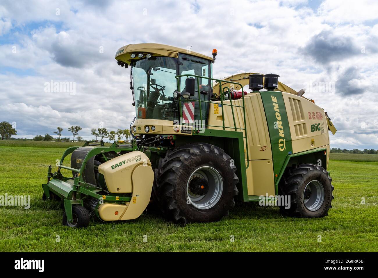 Krone harvester hi-res stock photography and images - Alamy