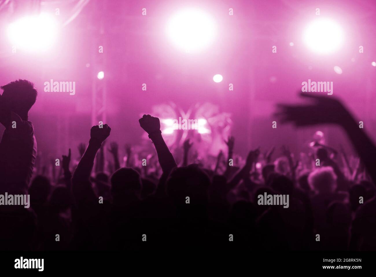 Youth dance community center hi-res stock photography and images - Alamy