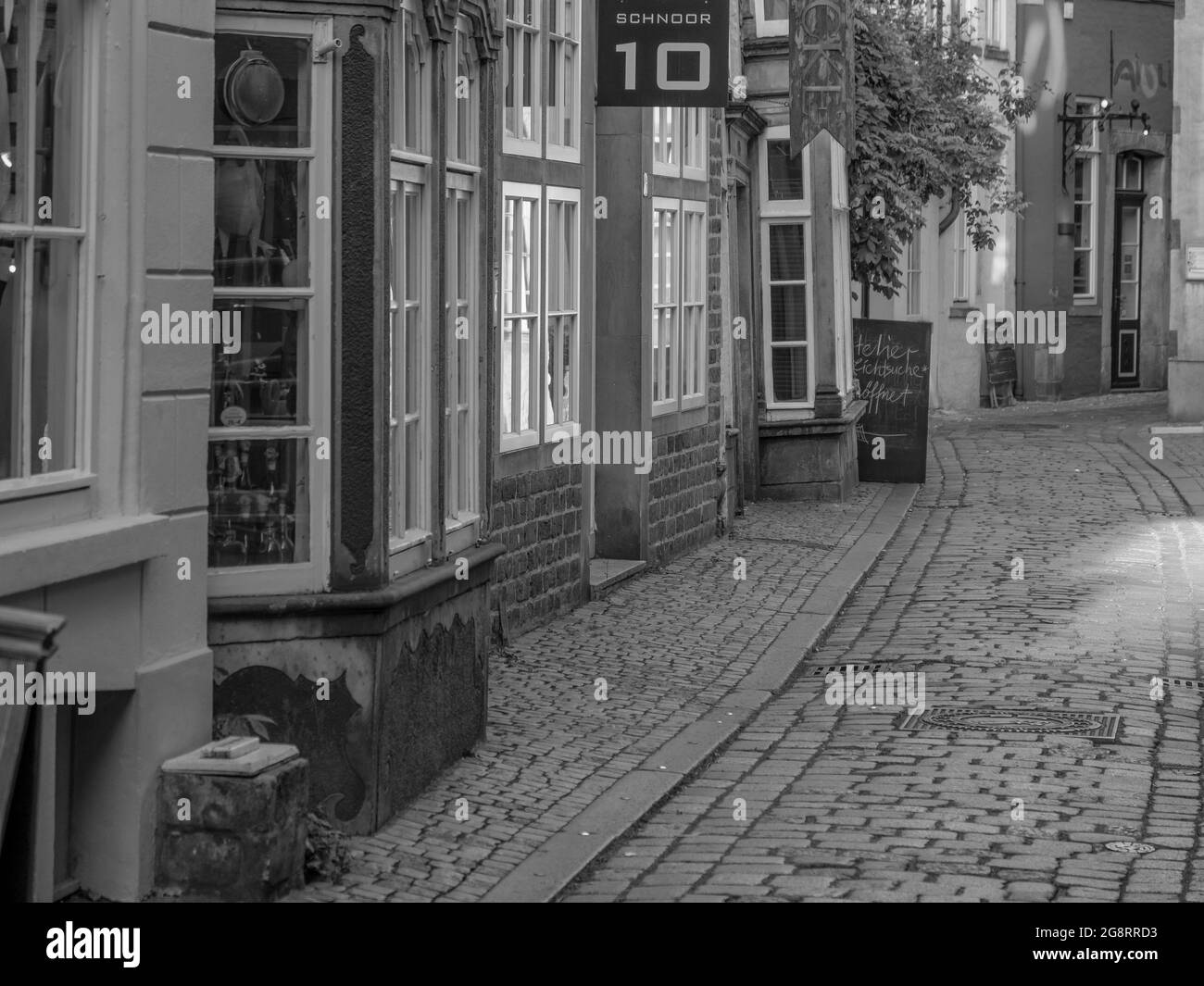 the city of bremen at night Stock Photo - Alamy