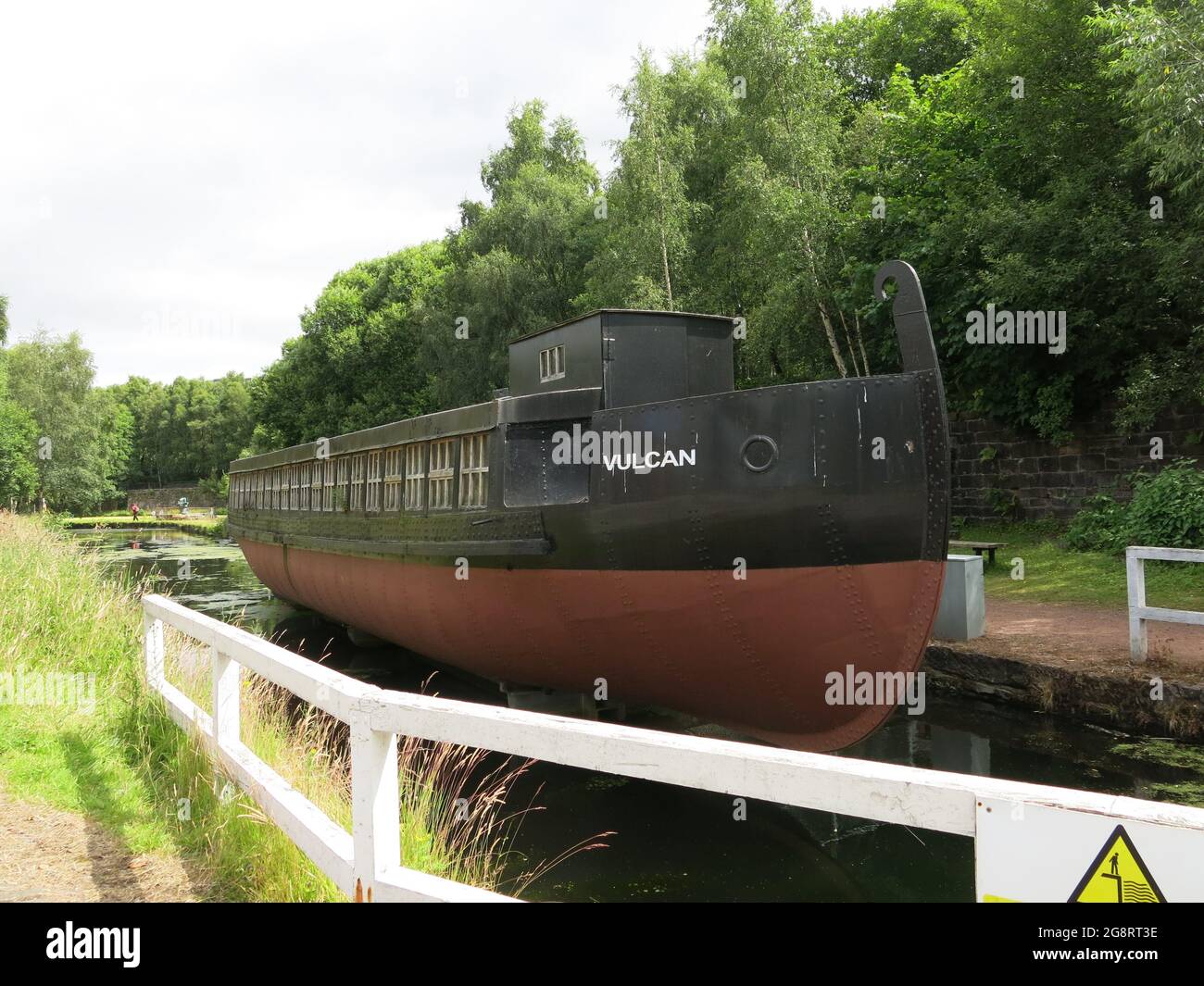 The Vulcan canal barge is a replica of the world's first iron-hulled ...