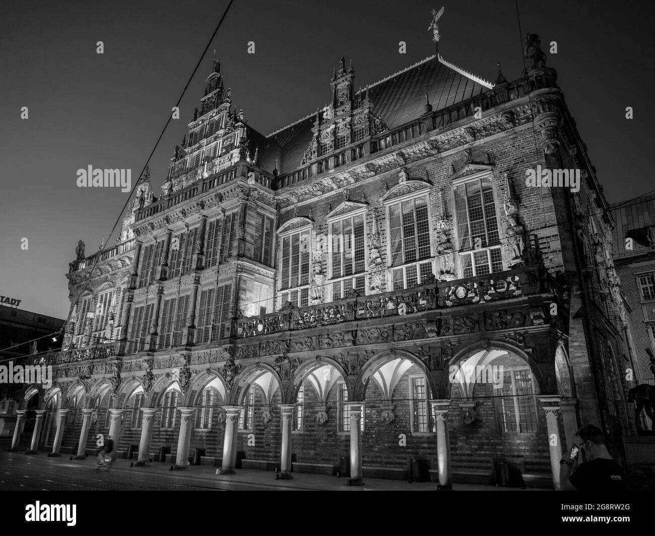 the city of bremen at night Stock Photo - Alamy