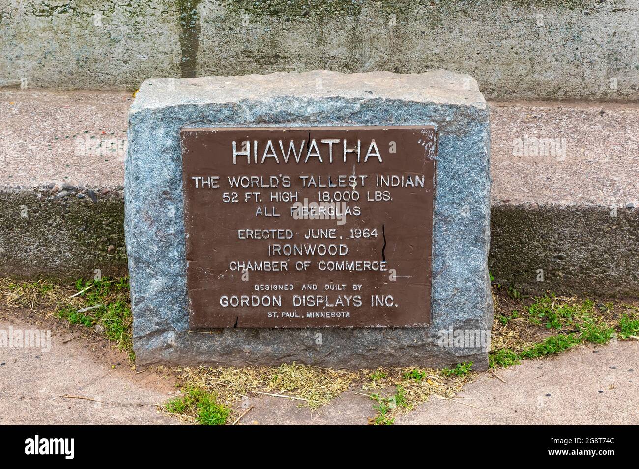 Hiawatha Johnson's Instagram, Twitter & Facebook on IDCrawl