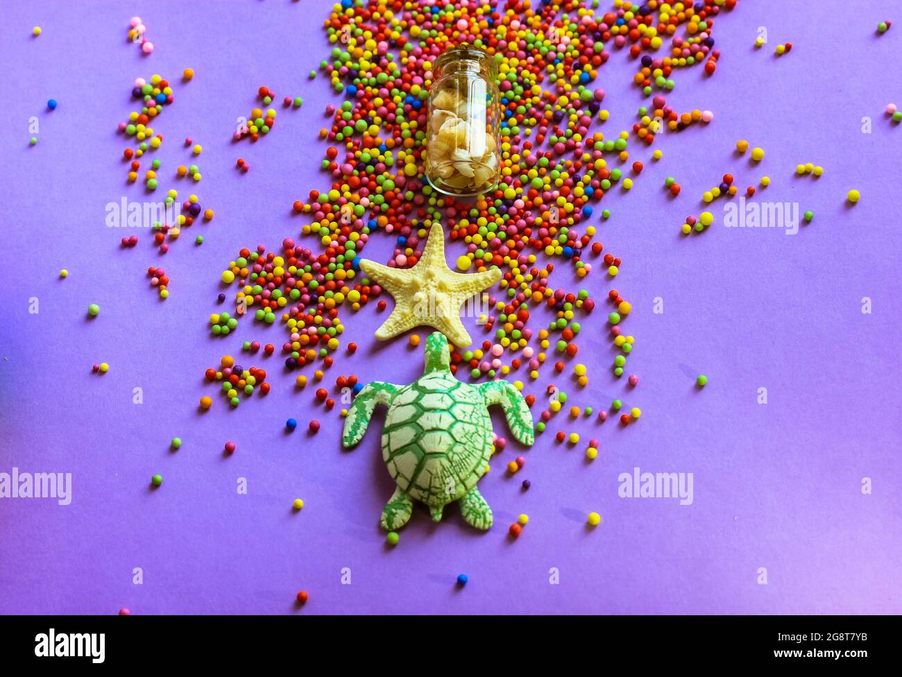 Starfish, turtle, bottle with seashells flatly. Bright foam multi ...