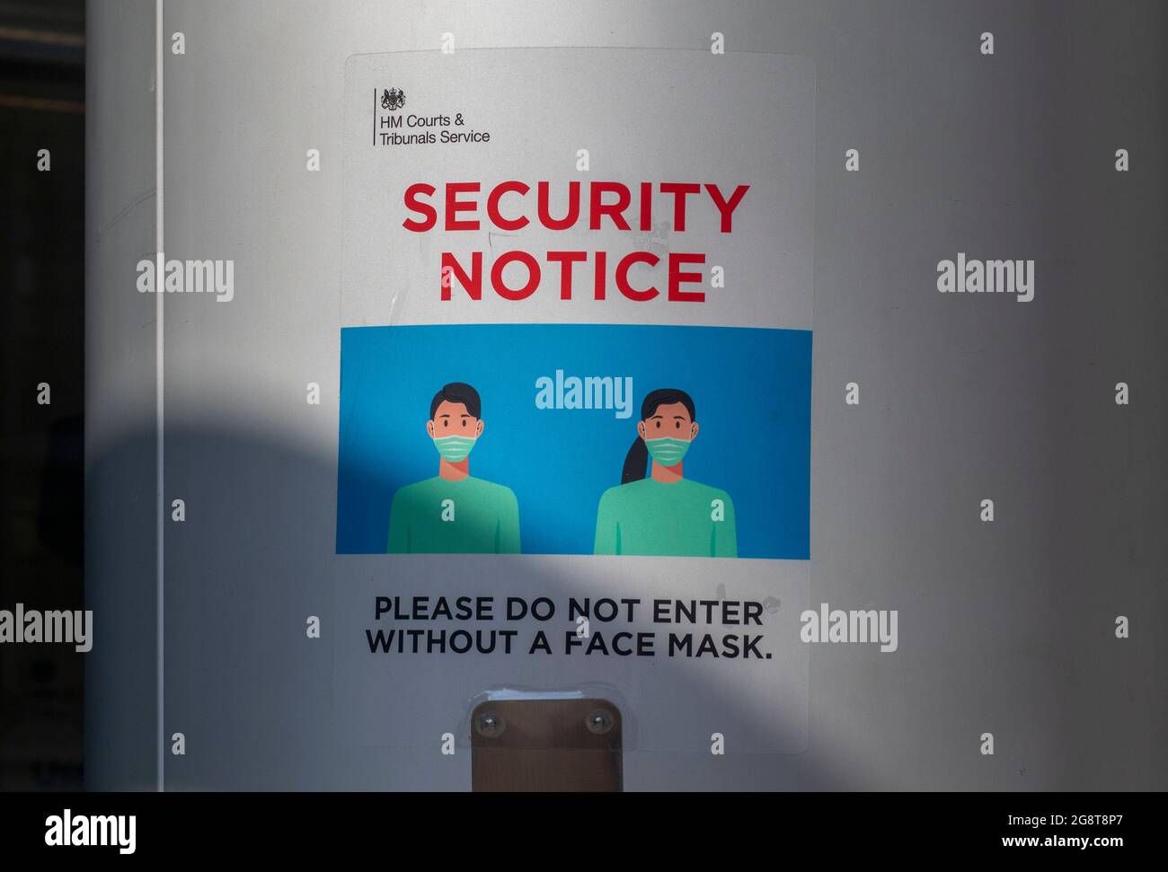 Mask notice hi-res stock photography and images - Alamy