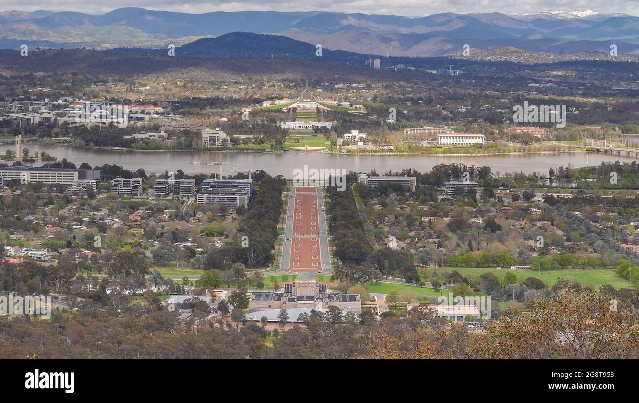 shot of canberra from mt ainslie lookout Stock Photo - Alamy