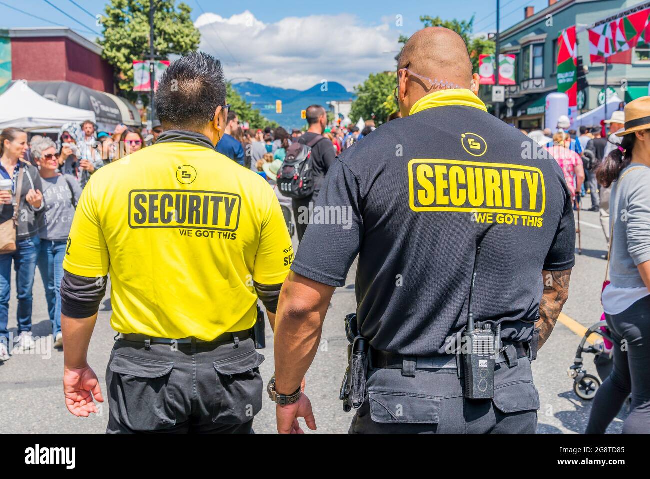 Security guards hi-res stock photography and images - Alamy