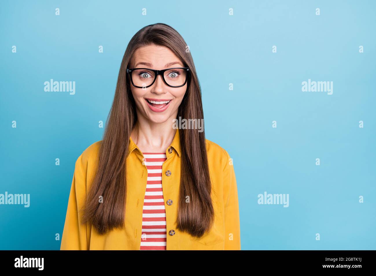 Photo of young excited woman happy positive smile amazed shocked ...