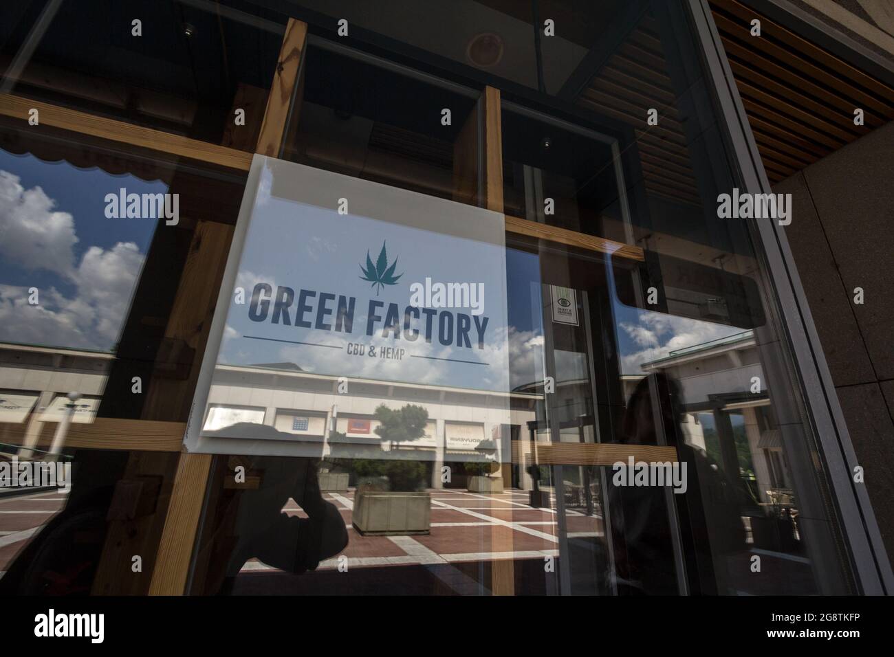 Picture of a Cannabis store in the city center of vienna, selling CBD ...