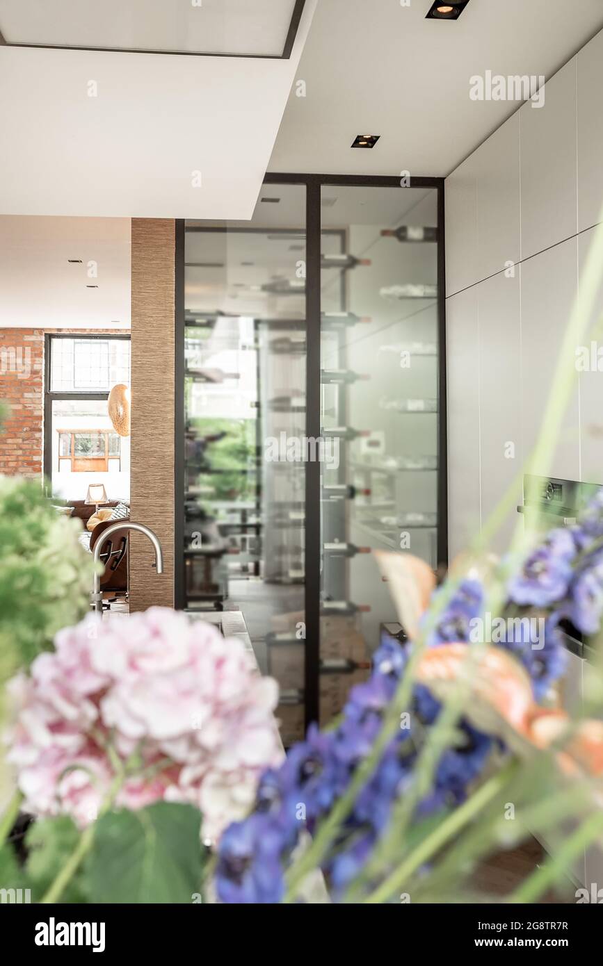 Bright interior design of a luxury house Stock Photo - Alamy