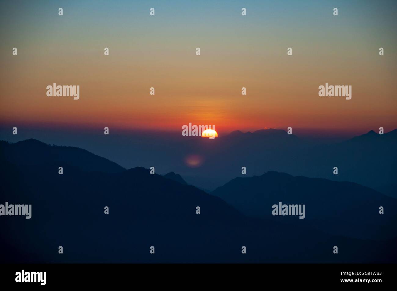 Three color lake hi-res stock photography and images - Alamy