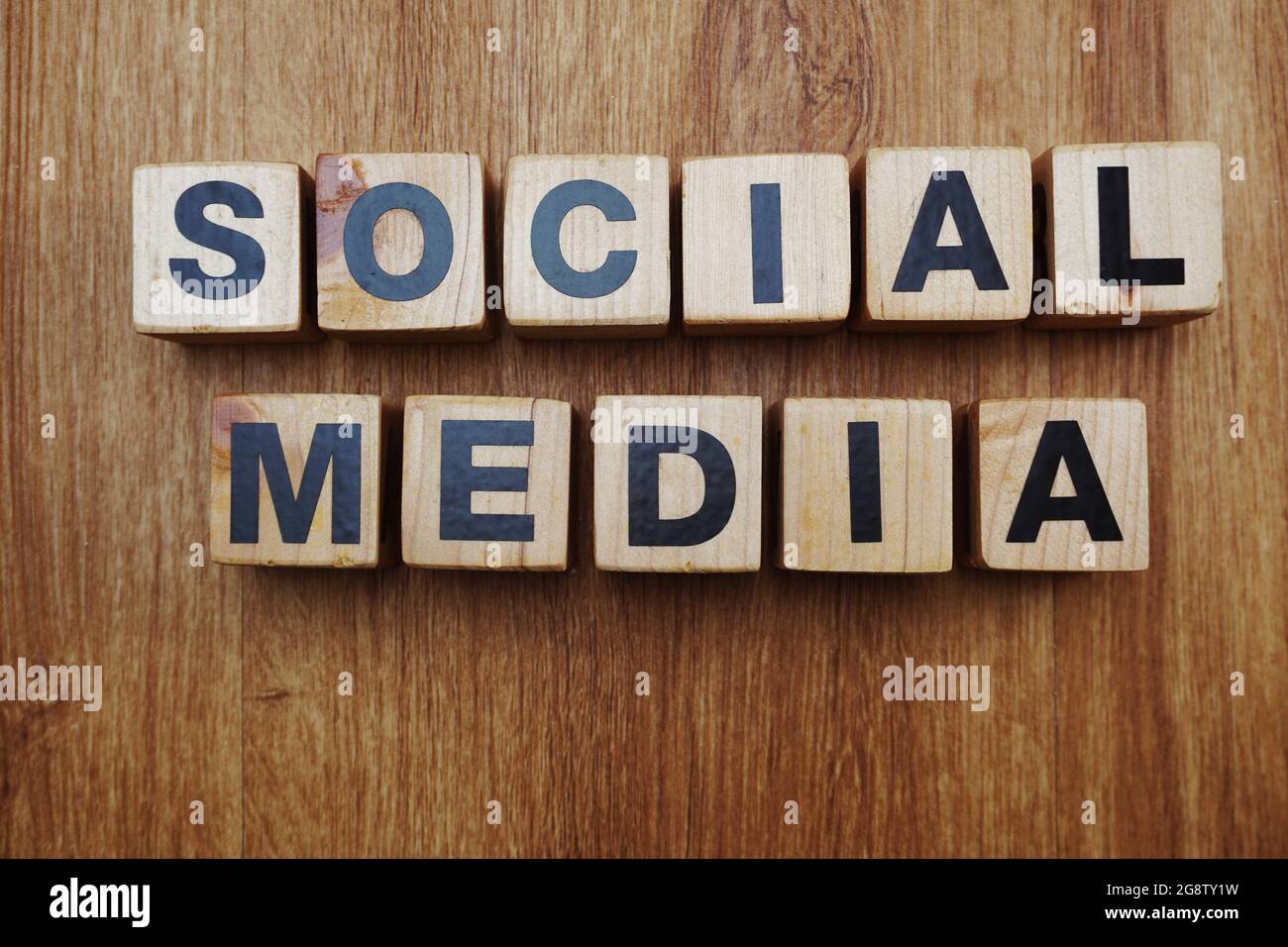Social Media word created with cubes alphabet letters on wooden ...