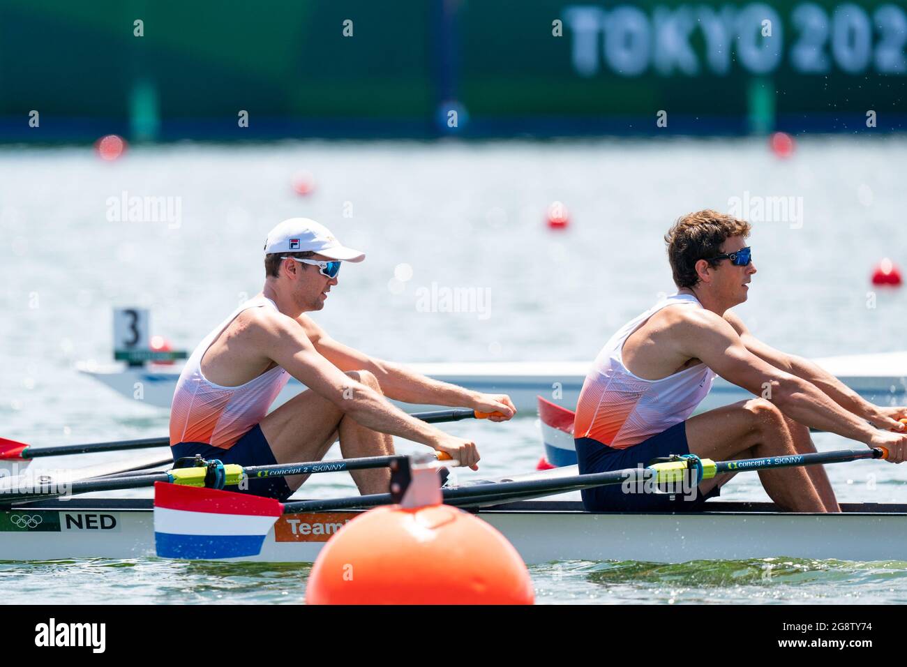 TOKYO, JAPAN - JULY 23: Stef Broenink of the Netherlands and Melvin ...
