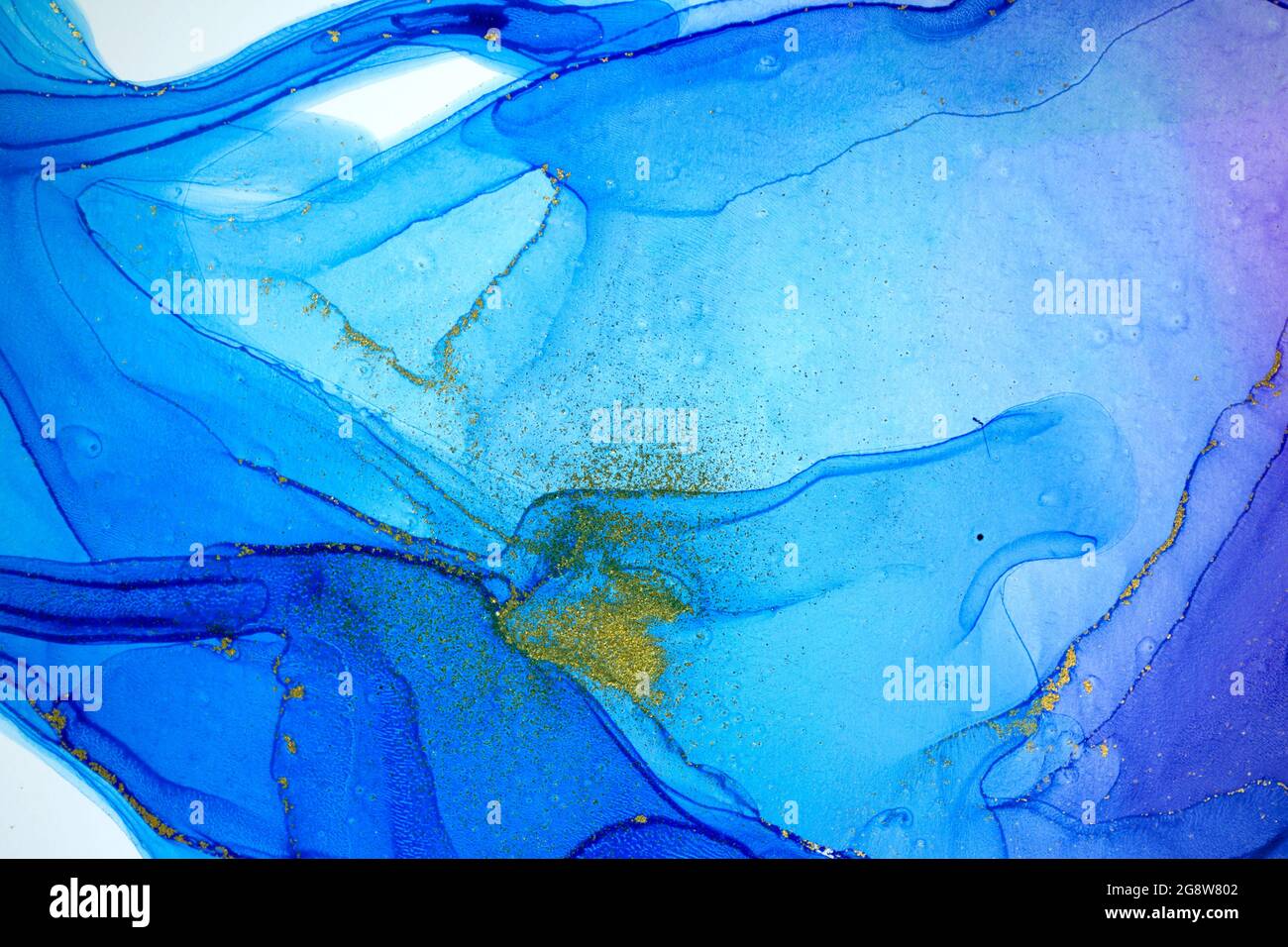 Alcohol ink blue transparent background. Ocean style watercolor drops ...