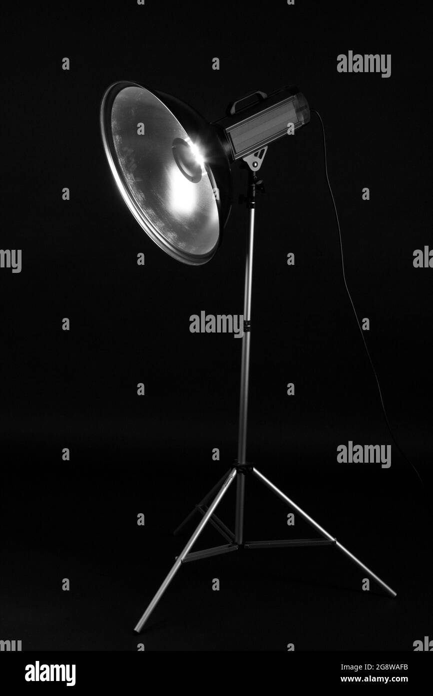 Studio flash with beauty dish on grey background Stock Photo - Alamy
