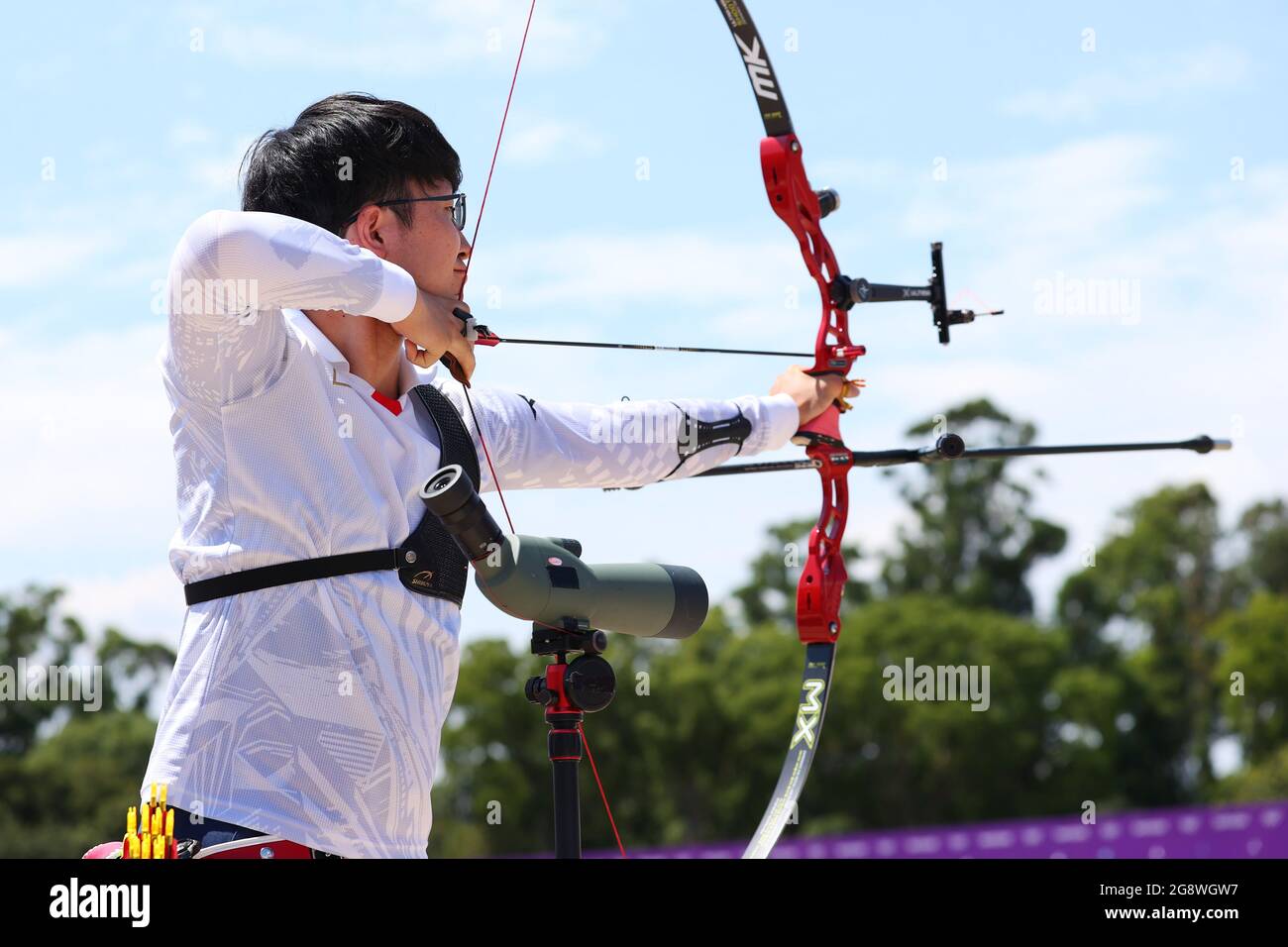 Tokyo, Japan. 23rd July, 2021. Hiroki Muto (JPN) Archery : Men's ...