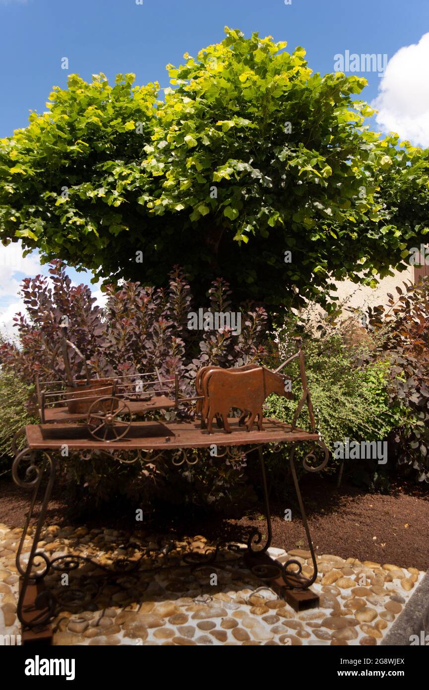 Le Foulage by Didier Soligon, Lauzerte, Tarn-et-Garrone region, France ...