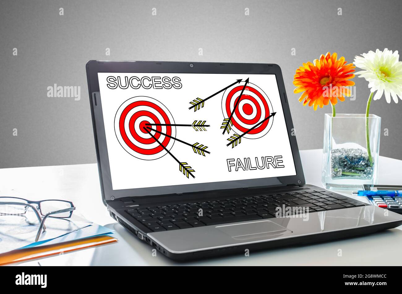 Laptop screen showing success and failure concept Stock Photo - Alamy