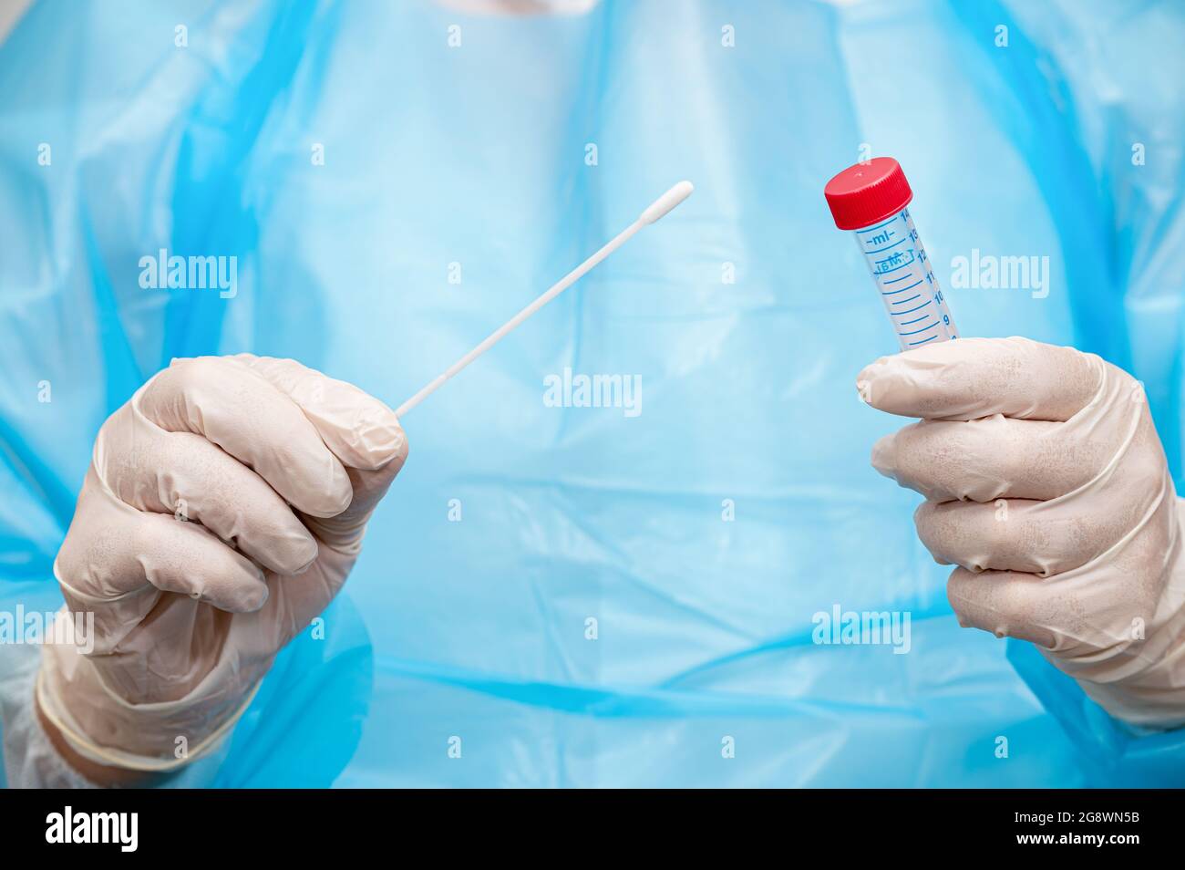 Swab sample collection hi-res stock photography and images - Alamy