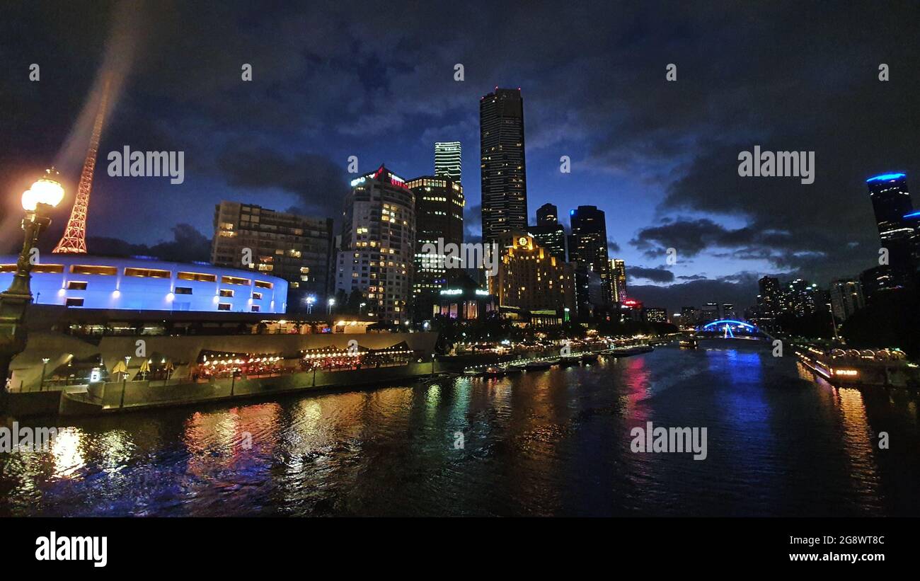 Melbourne city lights Stock Photo - Alamy