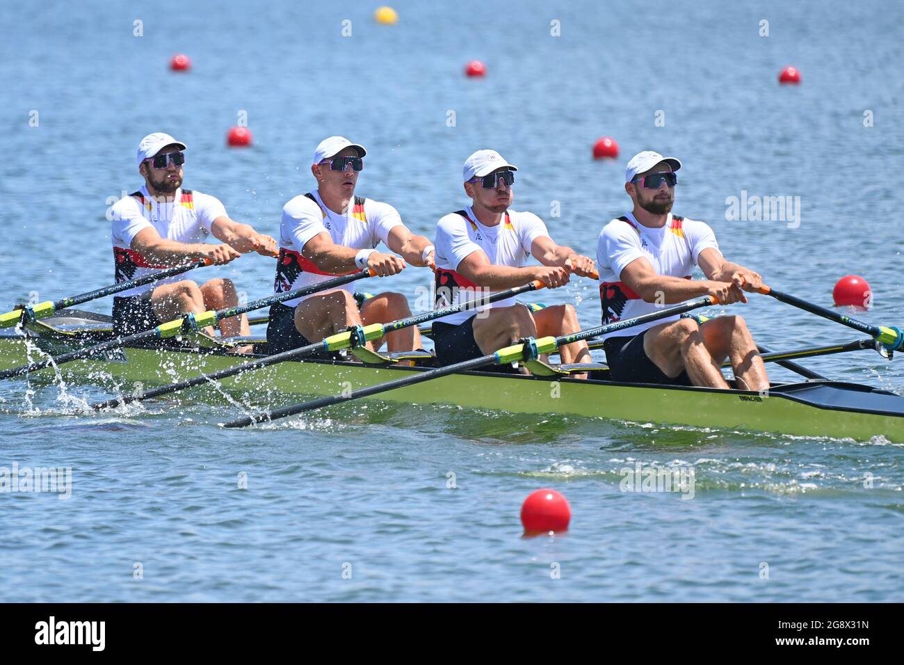 Mens quadruple sculls m4x hi-res stock photography and images - Alamy