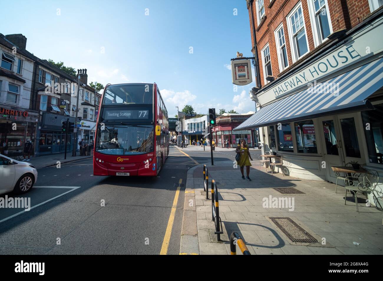Earlsfield hi-res stock photography and images - Alamy