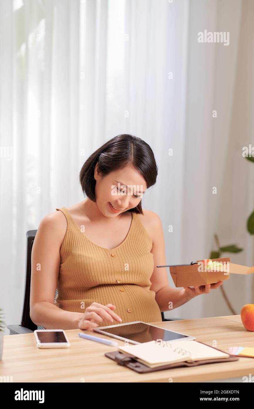 Woman getting ready home hi-res stock photography and images - Alamy