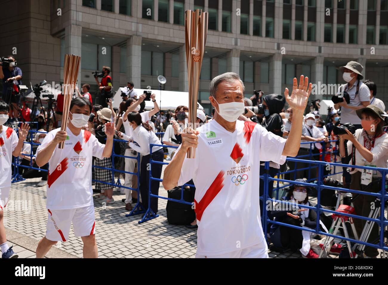 2020 summer olympics torch relay hi-res stock photography and images ...