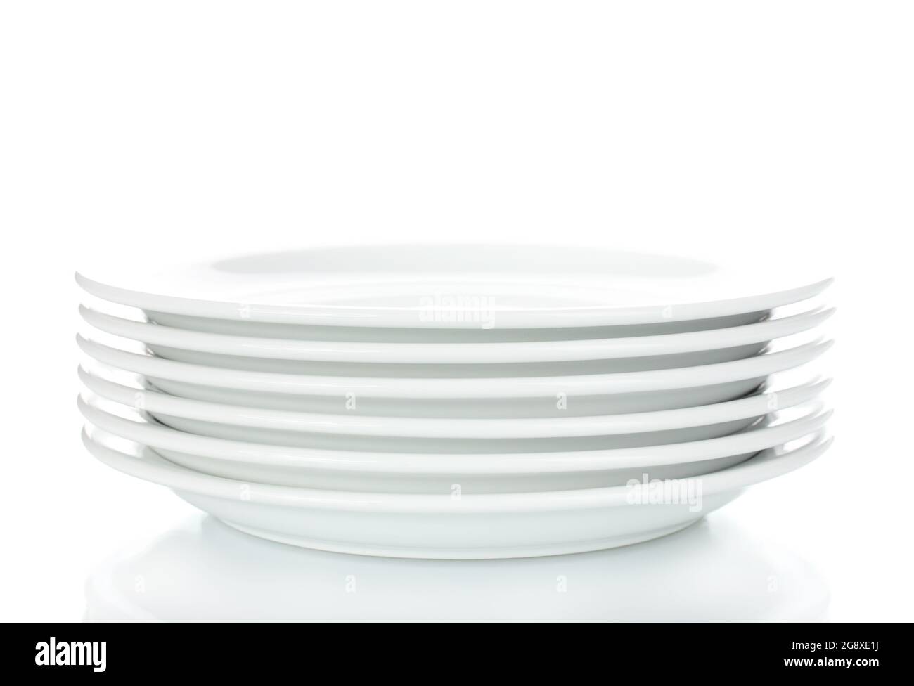 empty plates isolated on white Stock Photo - Alamy