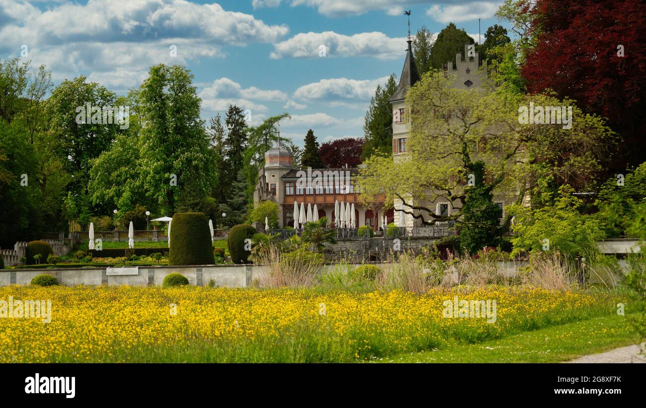 Beautiful garden by a medieval castle Stock Photo - Alamy