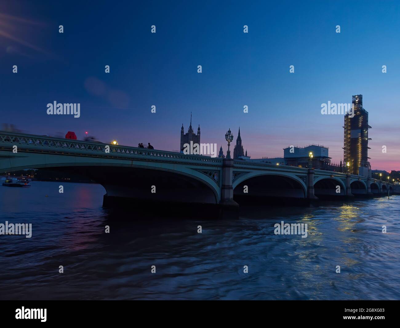 Silhouetted big ben london hi-res stock photography and images - Alamy