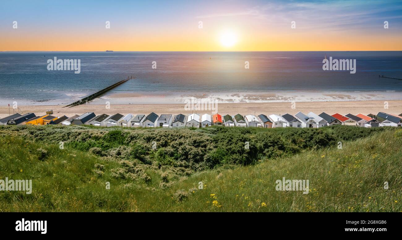 Dutch beach hi-res stock photography and images - Alamy