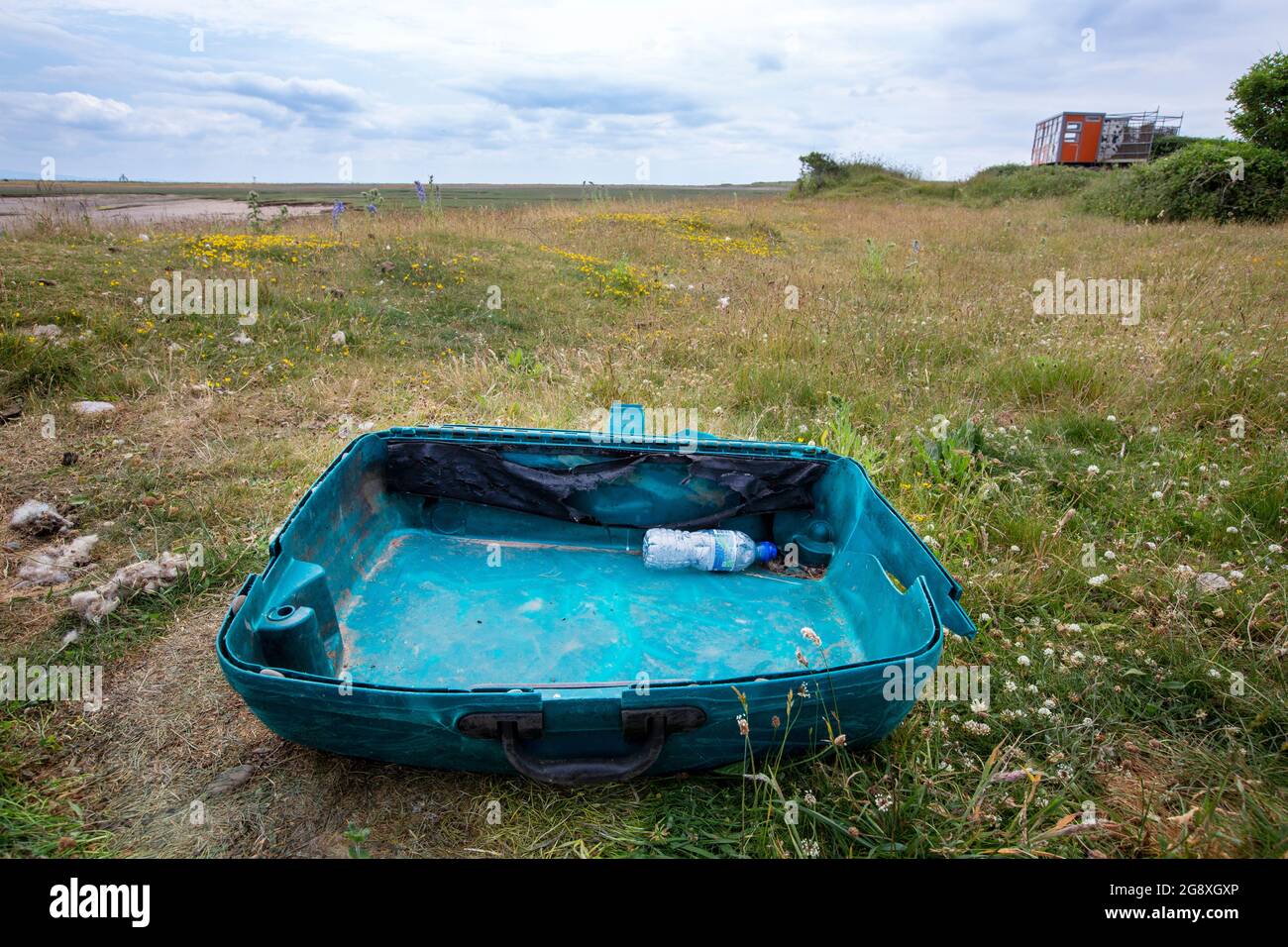 Plastic suitcase hi-res stock photography and images - Alamy