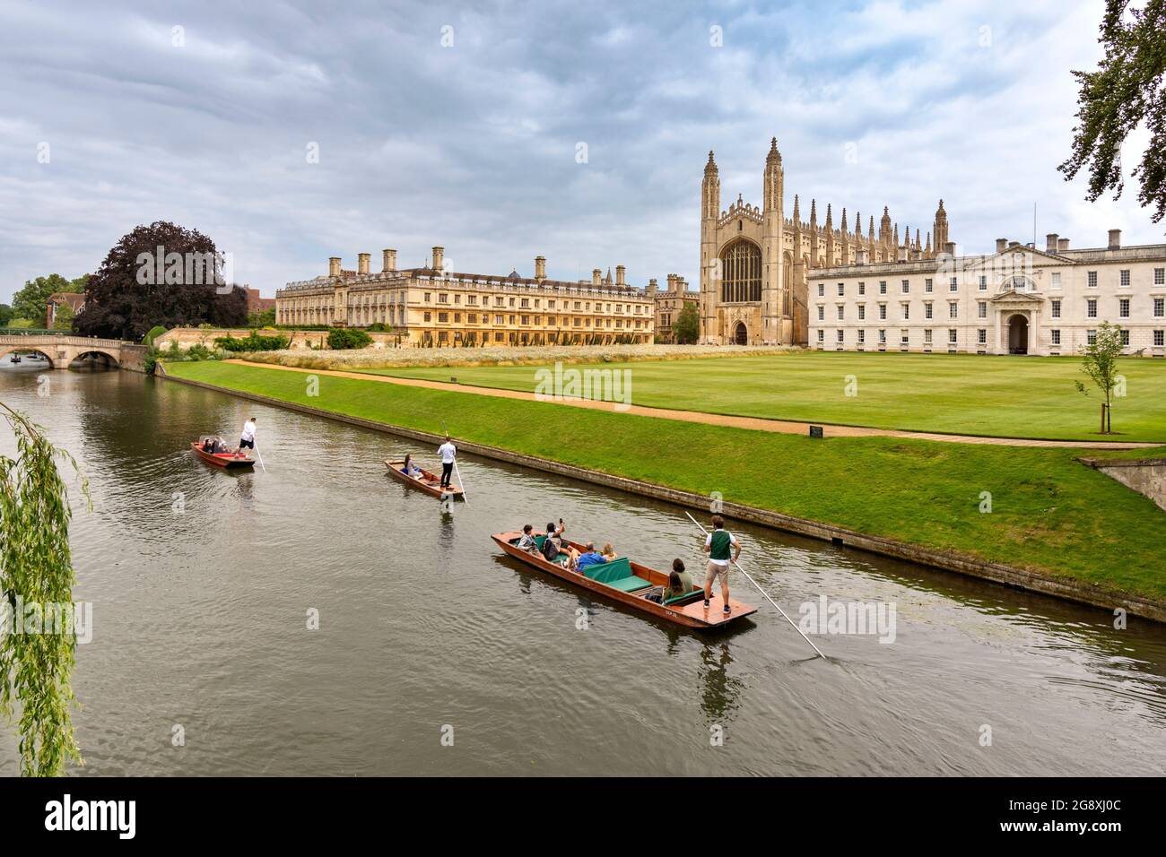 Kings bridge cambridge hi-res stock photography and images - Alamy