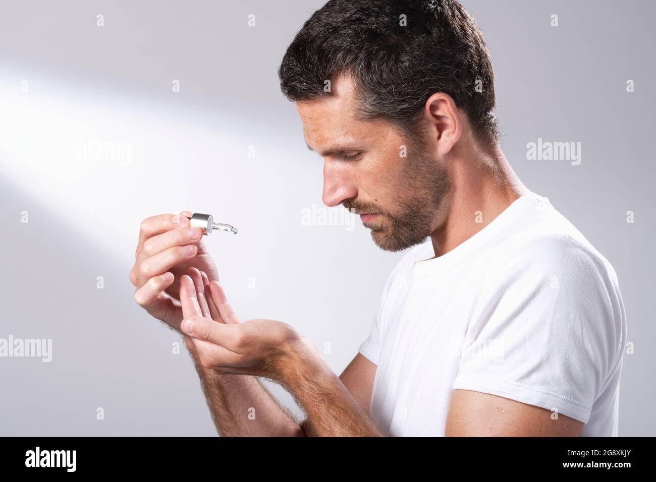 Oil using hi-res stock photography and images - Alamy