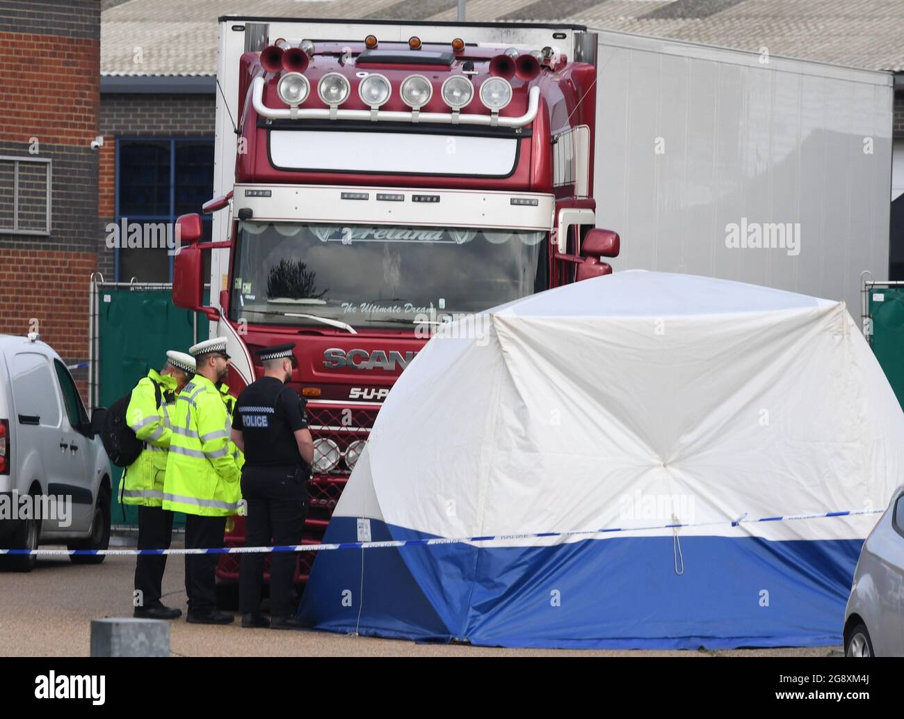 Essex lorry deaths hi-res stock photography and images - Alamy
