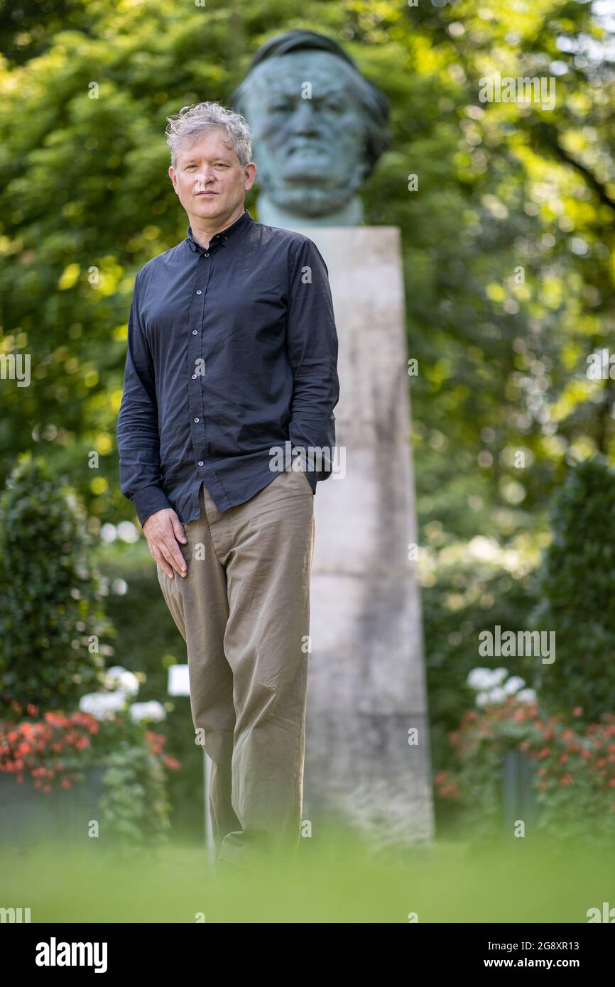 Bayreuth, Germany. 23rd July, 2021. US director Jay Scheib stands in ...