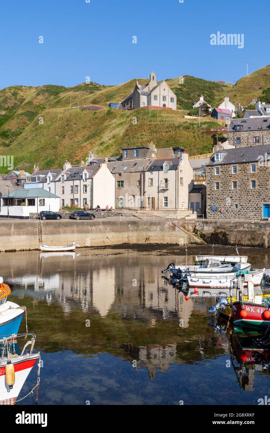 Gardenstown banff hi-res stock photography and images - Alamy