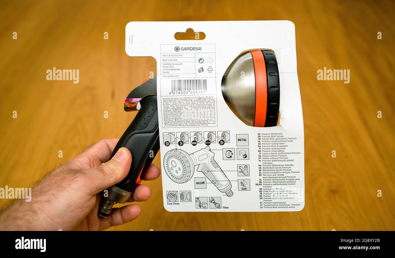 Premium Multi Sprayer manufactured by Gardena for various watering and ...