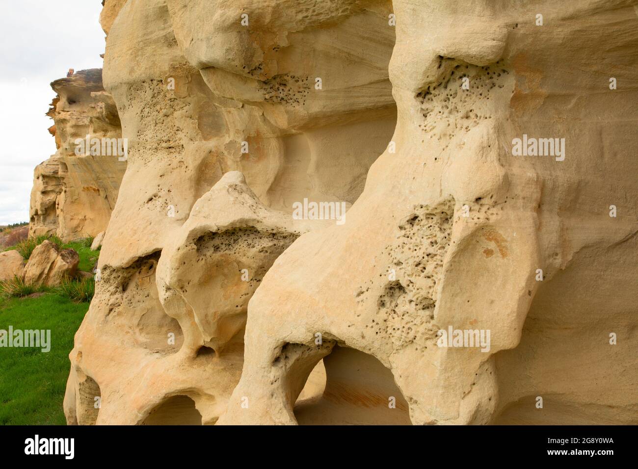 Buffalo jump cliff, Rosebud Battlefield State Park, Montana Stock Photo ...